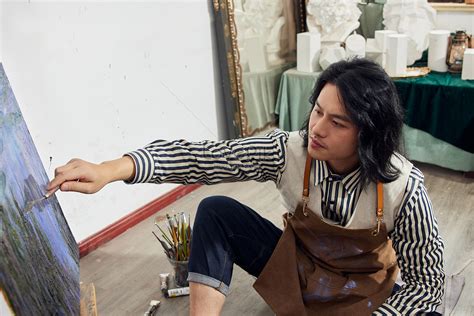 ศลปะวรรณกรรมชายหนมวาดภาพสนำมน HD ภาพถายชายชาย ศลปน ไมมส