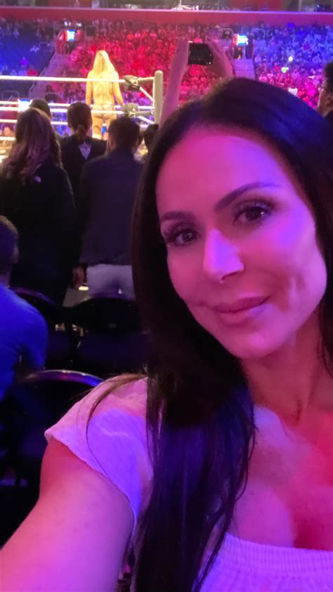 TW Pornstars Kendra Lust Twitter WWEDetroit Selfie With The