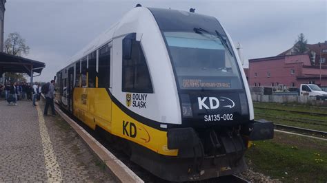 SA135 002 KD Z LEGNICY DO KUDOWY ZDRÓJ ODJAZD Z STACJI ZĄBKOWICE
