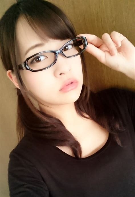 Mikako Abe S Videos Pictures And Photos Av