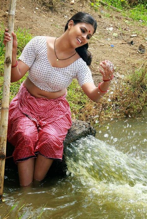 Hot Photos Of Indian Actress In Lungi Indian Actresses Indian