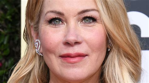 Christina Applegate Sends Clear Message To Her Ms Diagnosis On