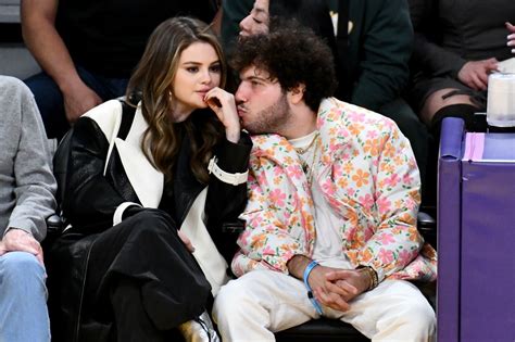 Selena Gomez And Benny Blanco Look So Loved Up During Basketball Date Night Hello