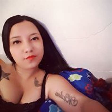 Stream Laura Daniela Music Listen To Songs Albums Playlists For
