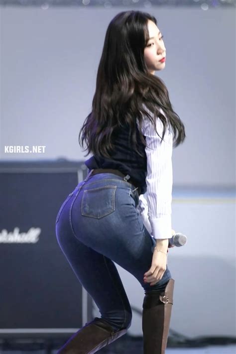 우주소녀 여름 스키니한 청바지 몸선 입덕짤 윤아저장소 Kgirlsnet