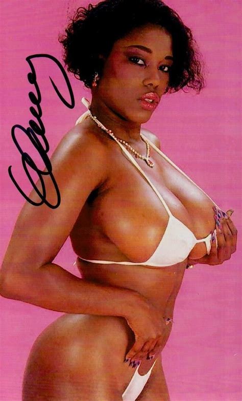 Pornstar Ebony Ayes Pictures Porn Photos Sex Videos