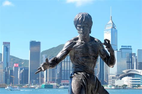 Avenue Of Stars In Hong Kong Popular Sightseeing Attraction In Kowloon Go Guides