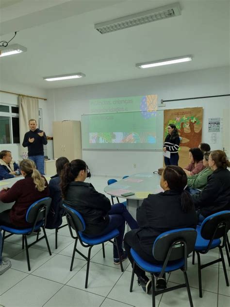 Curso De Pedagogia Recebe Professores Do Rio Grande Do Sul Para