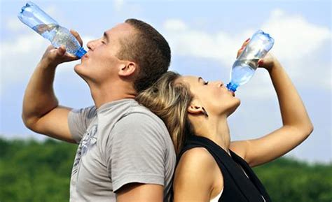 La importancia vital del agua en la práctica deportiva Aguas LeBlanc