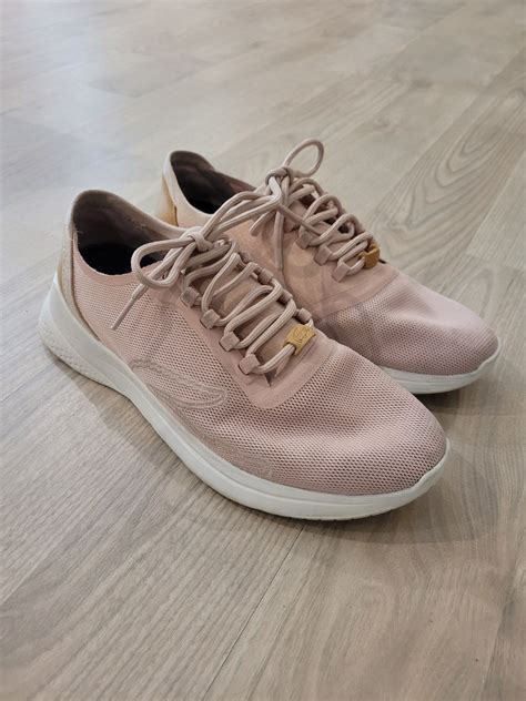 Lacoste Dame Sneakers Str 39 FINN Torget