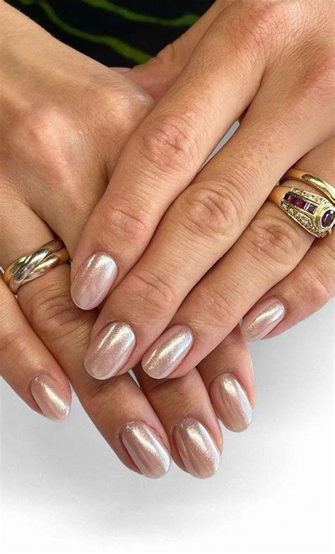 40 Glazed Donut Nails Summer Nail Trend 2022 Shimmery Oval Short Nails