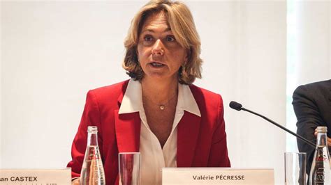Attentat d Arras Valérie Pécresse veut renforcer la sécurité des