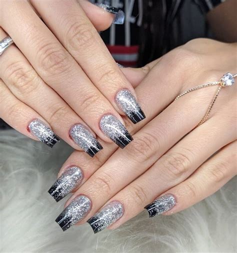 Unhas encapsuladas saiba o que são e confira inspirações incríveis