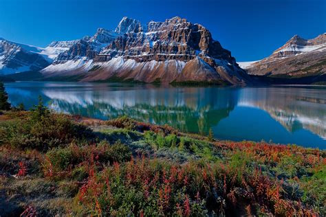 Montañas de fondo naturaleza río hierba hermoso paisaje HD