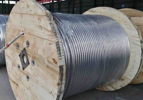 Características y usos de los conductores aéreos ACSR Cable VERI
