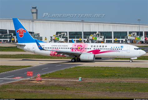 B 1979 China Southern Airlines Boeing 737 86N WL Photo By TravisFang