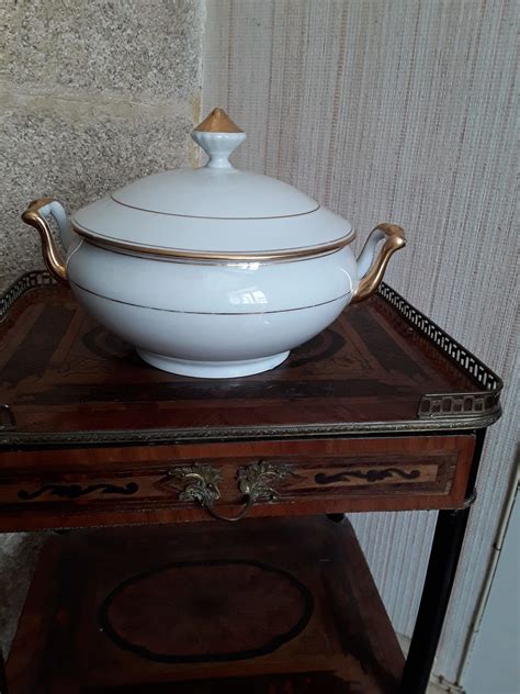 Soupière en porcelaine de Limoges Le Comptoir d Eliane