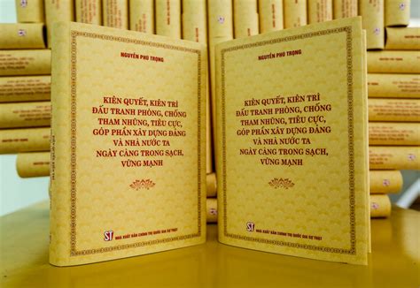 Nghiên cứu học tập quán triệt tuyên truyền nội dung cuốn sách phòng