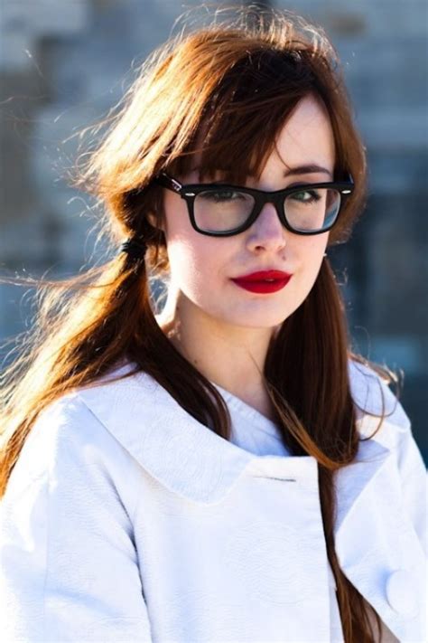 3 Smart Tricks And 17 Stylish Makeup Ideas For Glasses Wearers Styleoholic