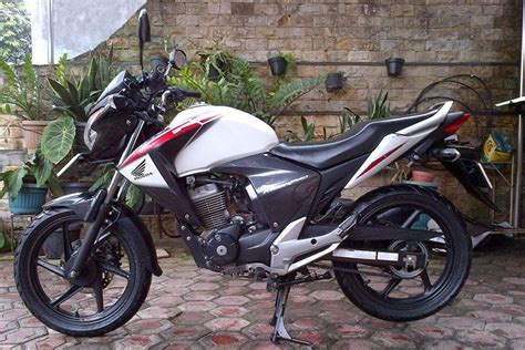 Masih Layak Dipakai Di Ini Alternatif Motor Sport Naked Cc