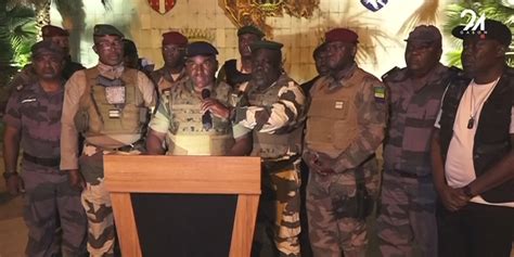Confusion Au Gabon Apr S Une Tentative De Coup D Tat Jeune Afrique