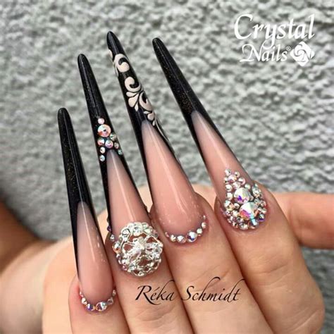 Dazzling New Years Eve Nail Designs To Ring In January Nails