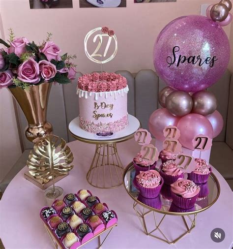 Pin de Gricielly Soares em E só um bolinho em 2023 Festa de