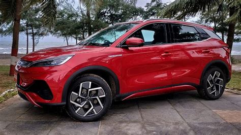 In Pics Byd Atto Driven This Chinese Electric Suv Gets Sporty Design