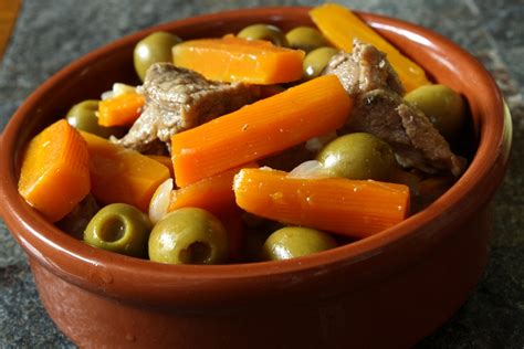 Saut De Veau Aux Carottes Olives Au Paprika Les D Lices De Letiss