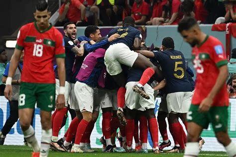 França supera defesa do Marrocos e fará final da Copa do Mundo a