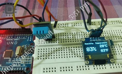 interfacing arduino with ssd1306 oled and dht11 dht22 sensor