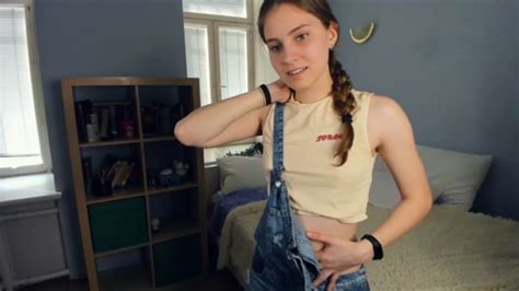 Youne And Beautiful 19 04 2023 Webcam Females HotWebcams