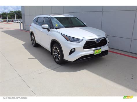 2020 Blizzard White Pearl Toyota Highlander Hybrid XLE 139486925 Photo