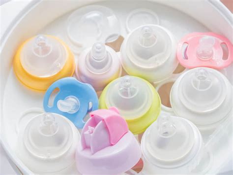 6 điều cần biết về núm vú giả lưu ý nguyên tắc tránh tác dụng ngược