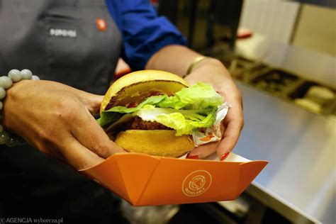 Wrocław Sieć Popeyes otwiera pierwszy lokal w Polsce ZDJĘCIA