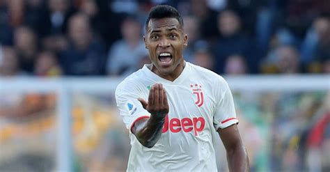 Infortunio Alex Sandro Gazzetta I Tempi Di Recupero Per Il