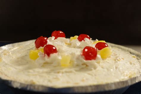 No Bake Pineapple Pie With Cool Whip Whipped Cream Pie Recipe Keylime