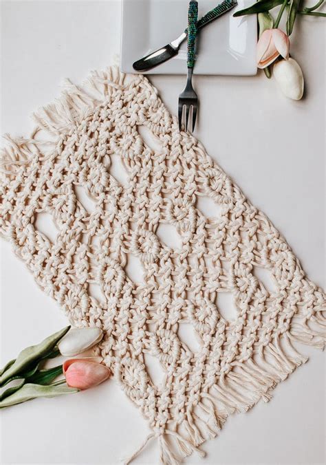 Basic Macrame Knot Patterns Tutorial Written Video Crafting News