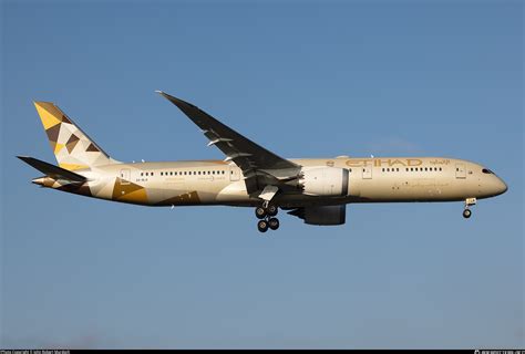 A Blr Etihad Airways Boeing Dreamliner Photo By John Robert