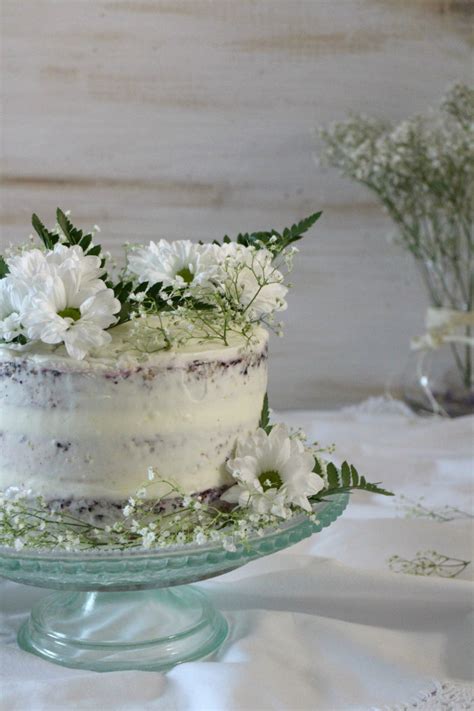 Naked cake de limón y arándanos con frosting de queso y limón Cook