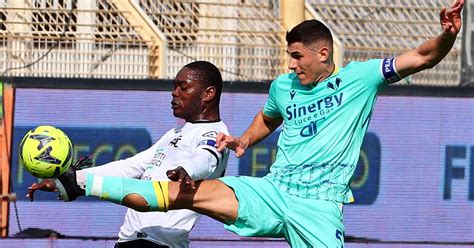 Spezia Verona Spareggio Per Decidere Chi Resta In Serie A Quando E