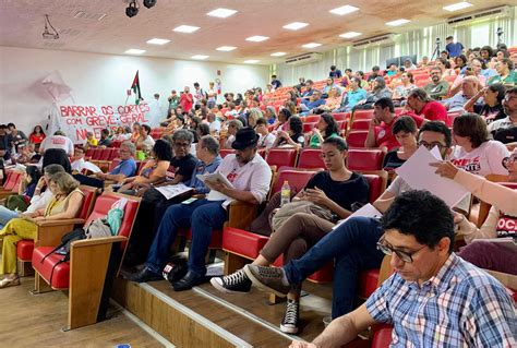 Professores da UFPE rejeitam proposta do governo federal e mantêm greve