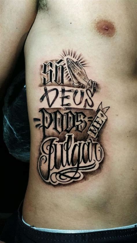 só deus pode me julgar Tatuagem masculina peito Tatuagem masculina