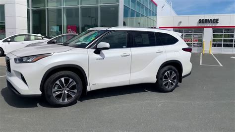 2020 Toyota Highlander AWD Hybrid XLE Blizzard Pearl Bathurst Toyota