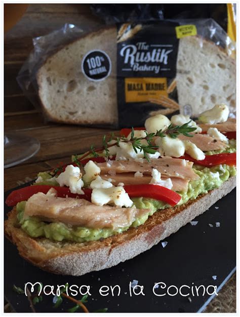 Tosta De Aguacate Con Bonito Del Norte Y Queso De Cabra Receta