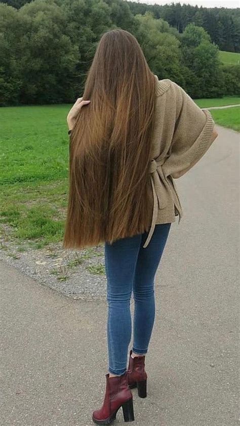 Pin On Cheveux Tres Long