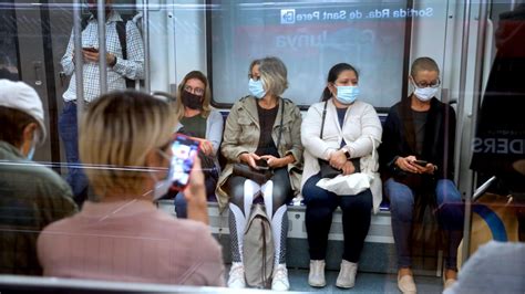 Los Expertos De Ximo Puig Recomiendan Seguir Usando Mascarilla En El