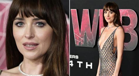 Dakota Johnson Deslumbra Con Vestido Transparente Durante Su Debut En