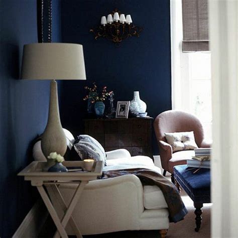 quelle peinture choisir pour le salon de couleur bleu foncé Vintage