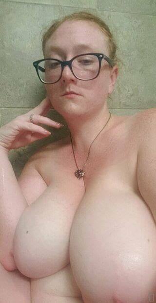 Big Titty Gamer Wifey Nude Onlyfans Nudostar Tv